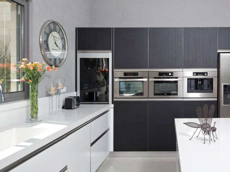 Snow Caesarstone Quartz | Solid Stone Worktops Ltd