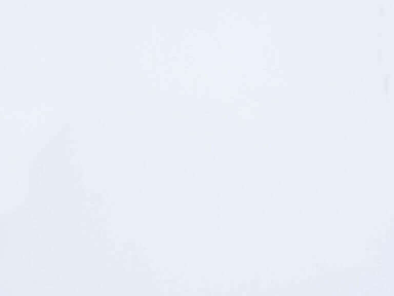 Super White Quartz | Solid Stone Worktops Ltd
